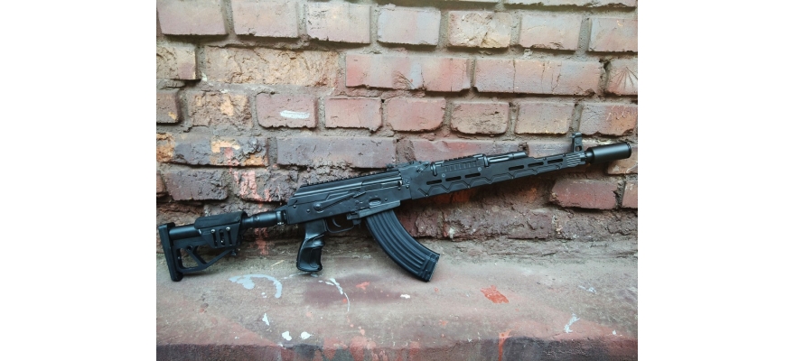 Extended Tactical Handguard for AK/AKM based Rifles by "ME". Coyote Tan